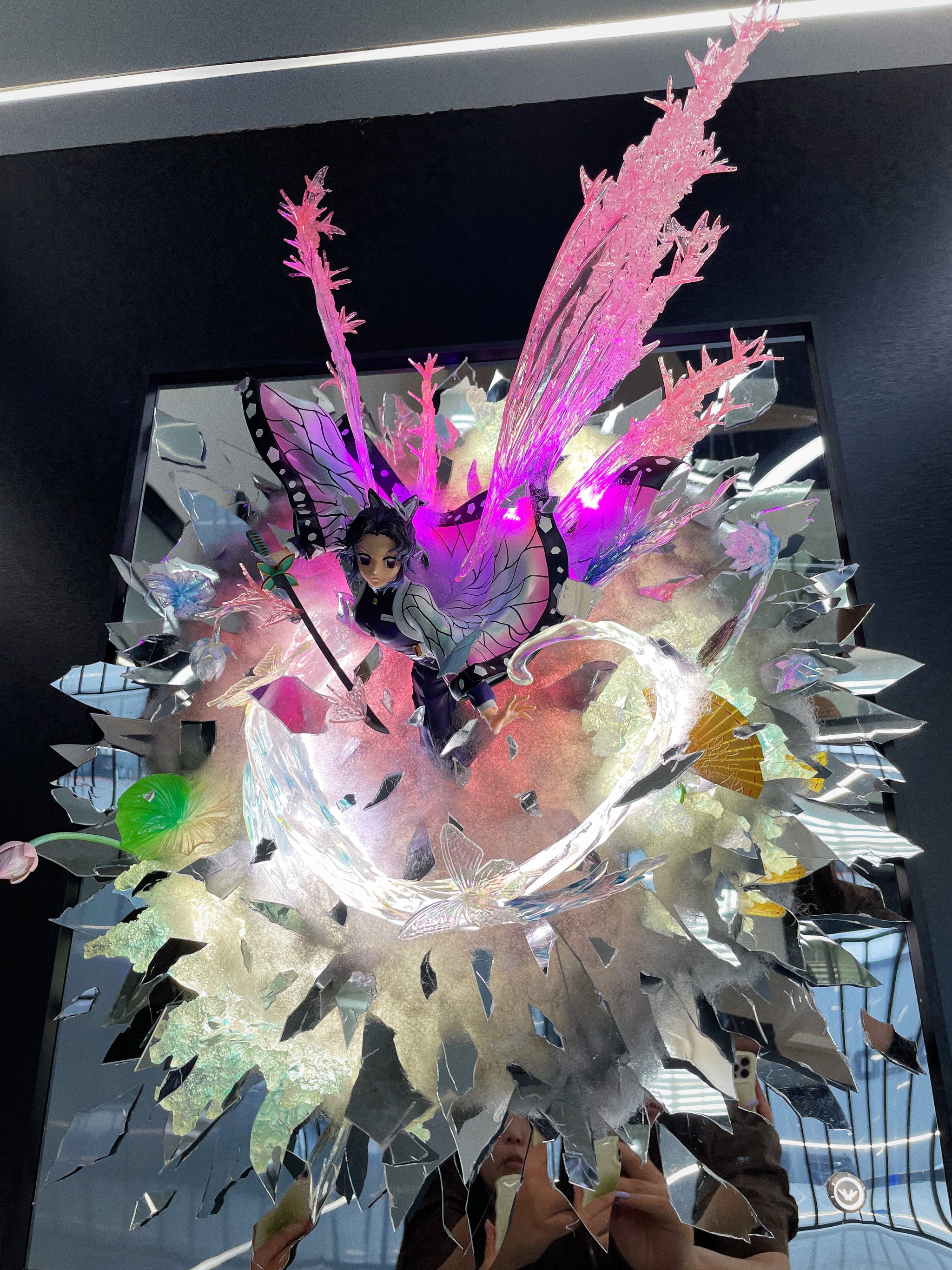 Demon slayer Shinobu kocho fly from broken mirror 50*60cm – bubuplayer